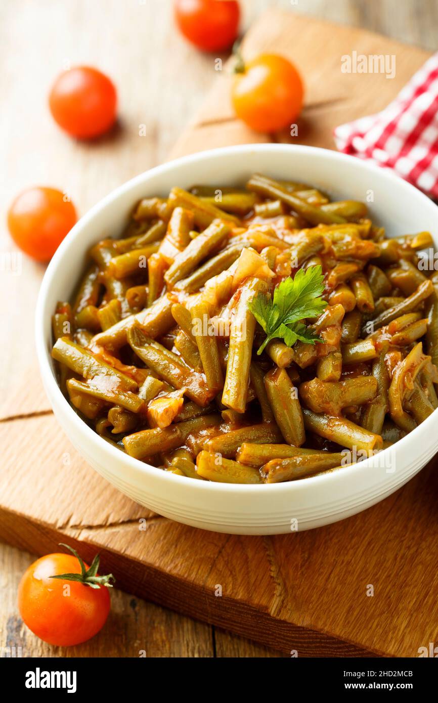 Green beans tomato sauce hi-res stock photography and images - Alamy