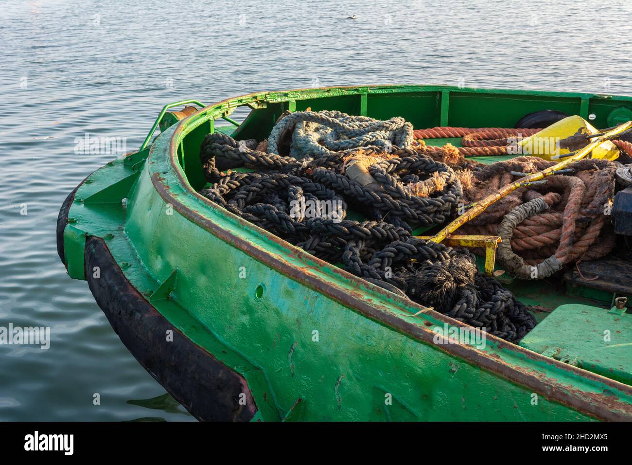 Ship rope hi-res stock photography and images - Alamy