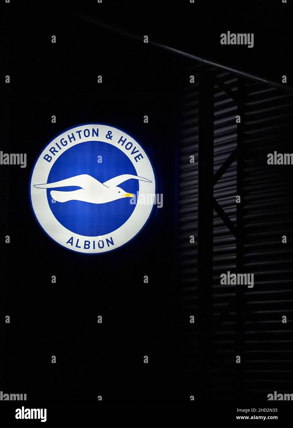 Brentford brighton crest hi-res stock photography and images - Alamy