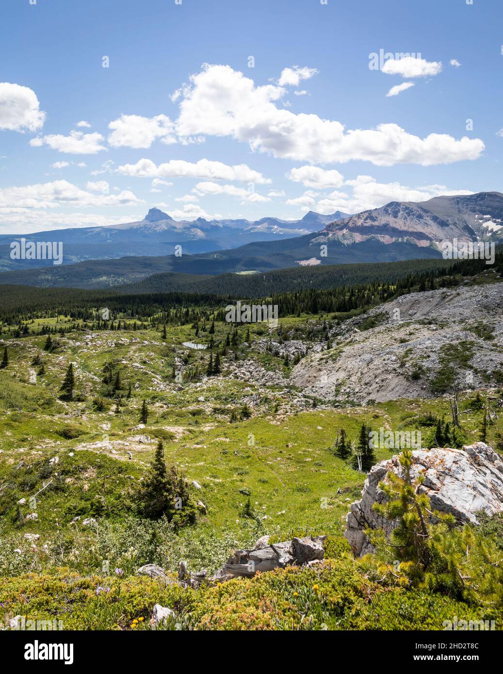Alberta hiking trails hi-res stock photography and images - Alamy