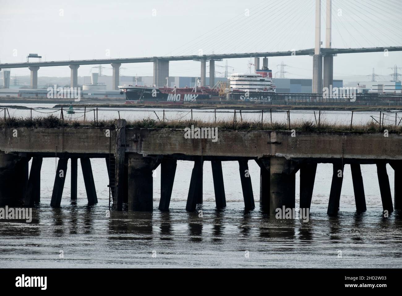Elizabeth river bridge hi-res stock photography and images - Alamy