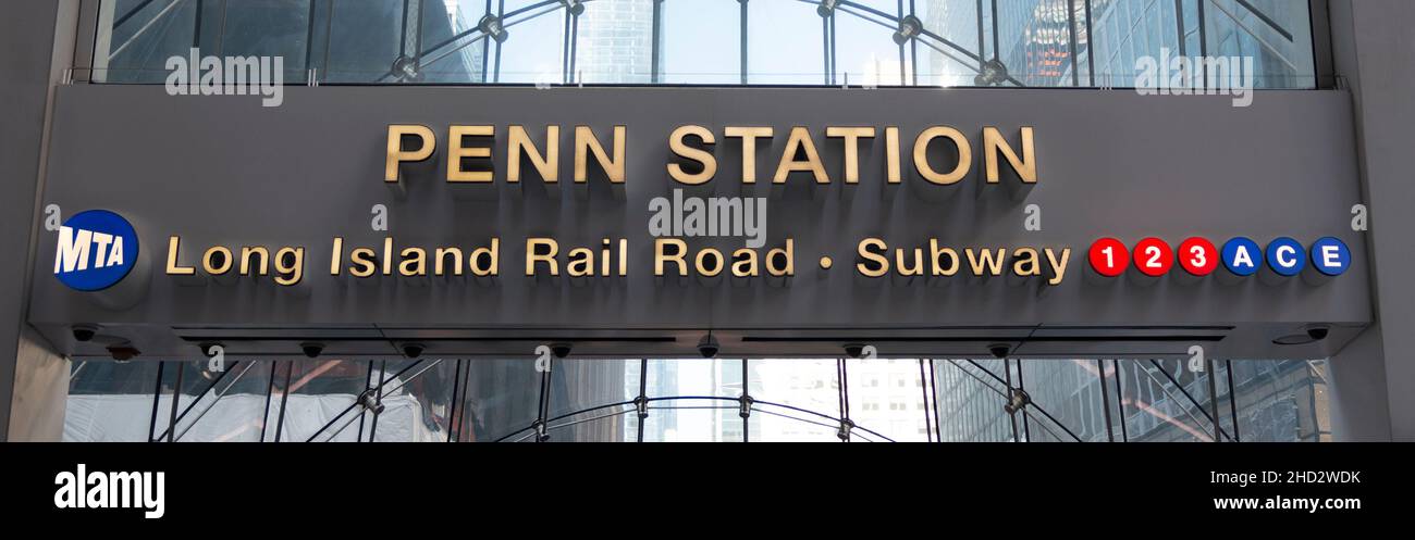 33rd street subway station hi-res stock photography and images - Alamy