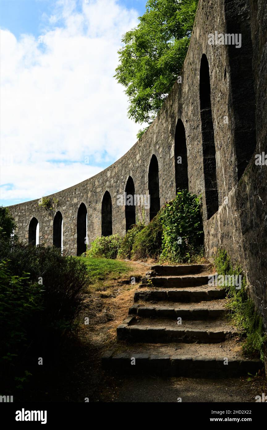 Mccaig tower oban hi-res stock photography and images - Alamy