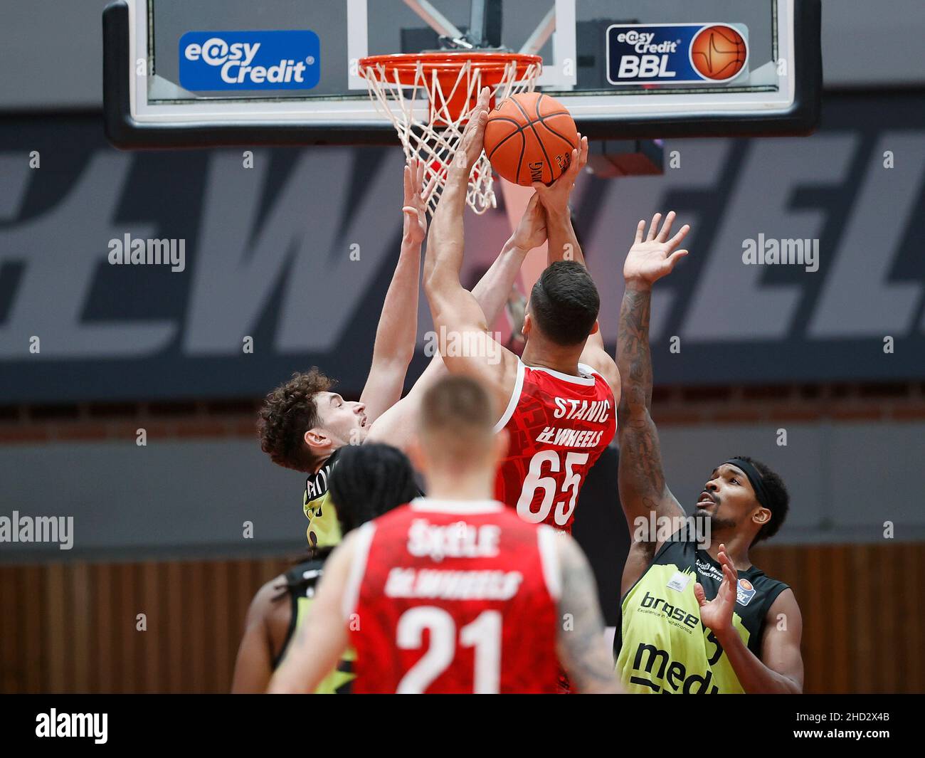 Bbl symbol hi-res stock photography and images - Alamy