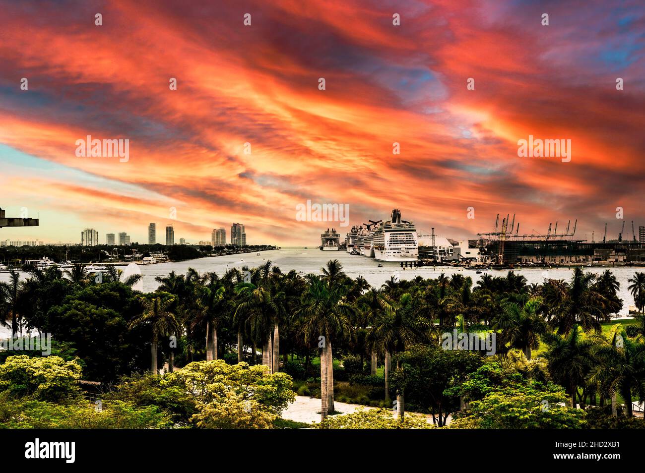 Breathtaking scene of the Sunset View of Miami from Frost Museum in ...