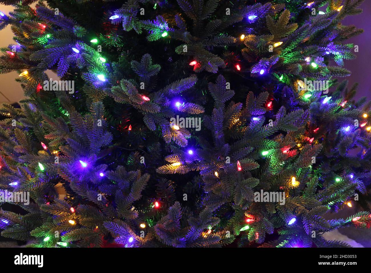 Lights on tree texture hi-res stock photography and images - Alamy