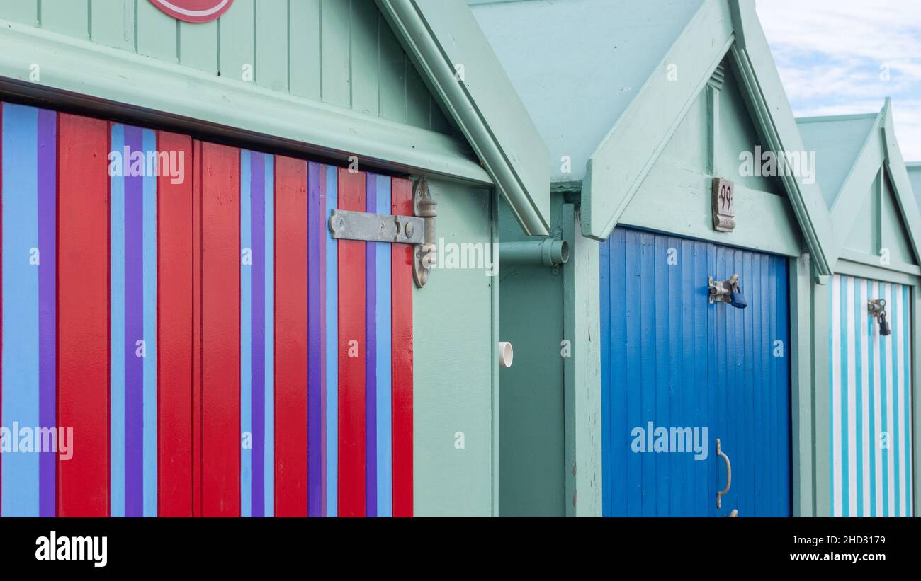 Patterned doors hi-res stock photography and images - Alamy