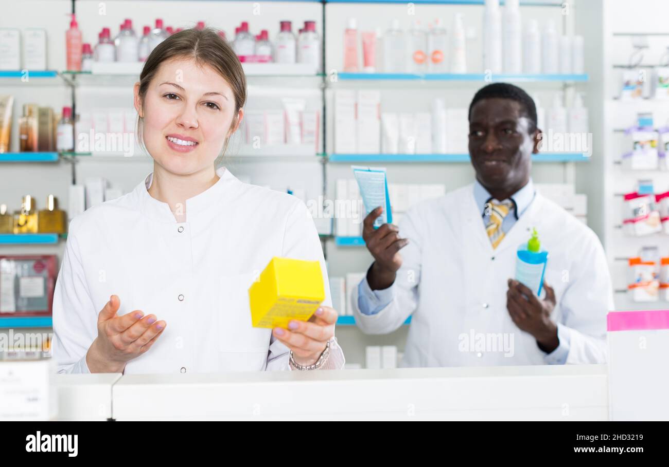 Responsible medication use hi-res stock photography and images - Alamy