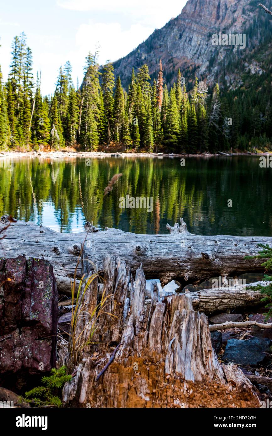 Rowe lakes hiking trail hi-res stock photography and images - Alamy