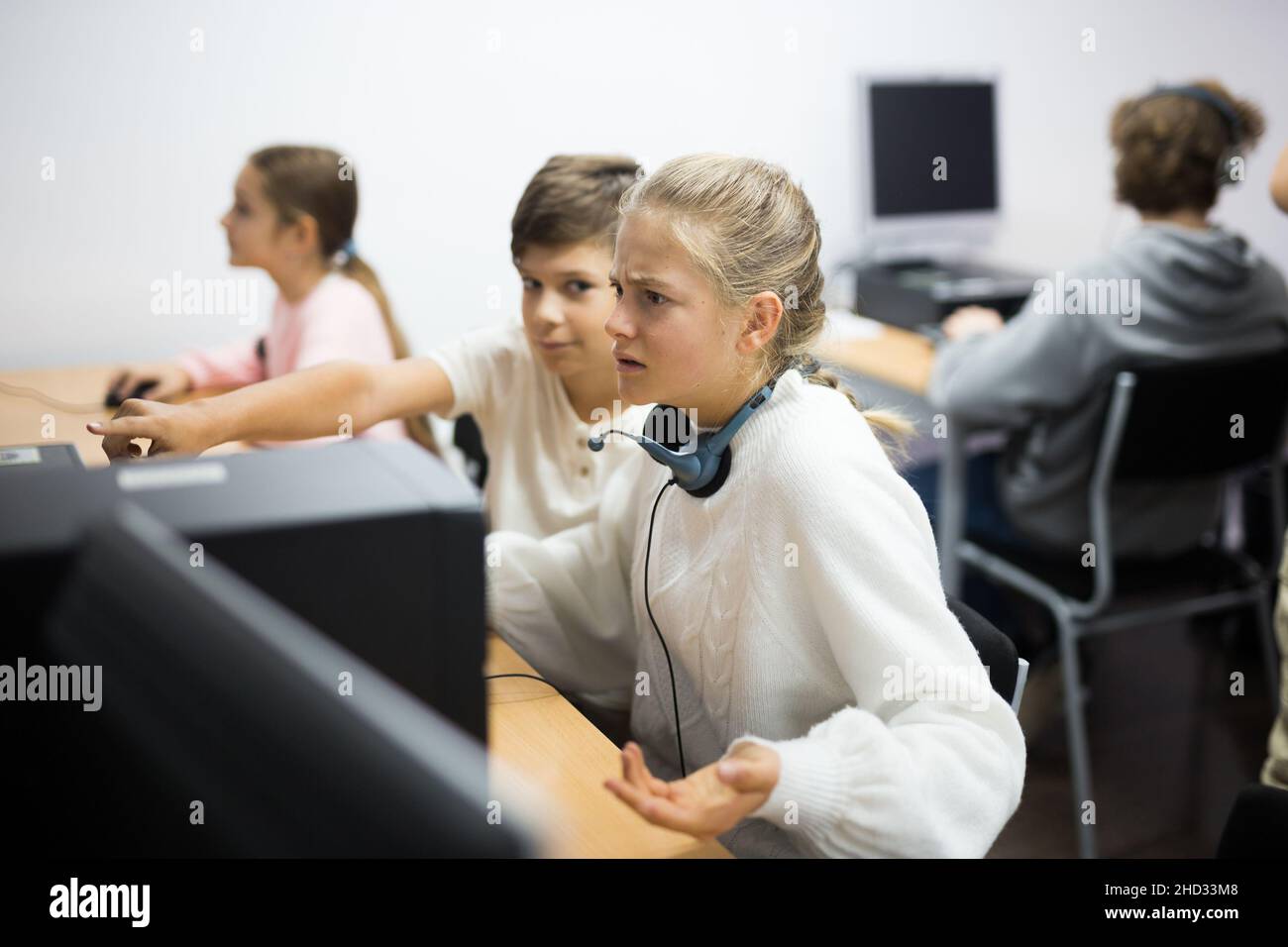 Fourteen year old hi-res stock photography and images - Alamy Fourteen year old hi-res stock photography and images - Alamy