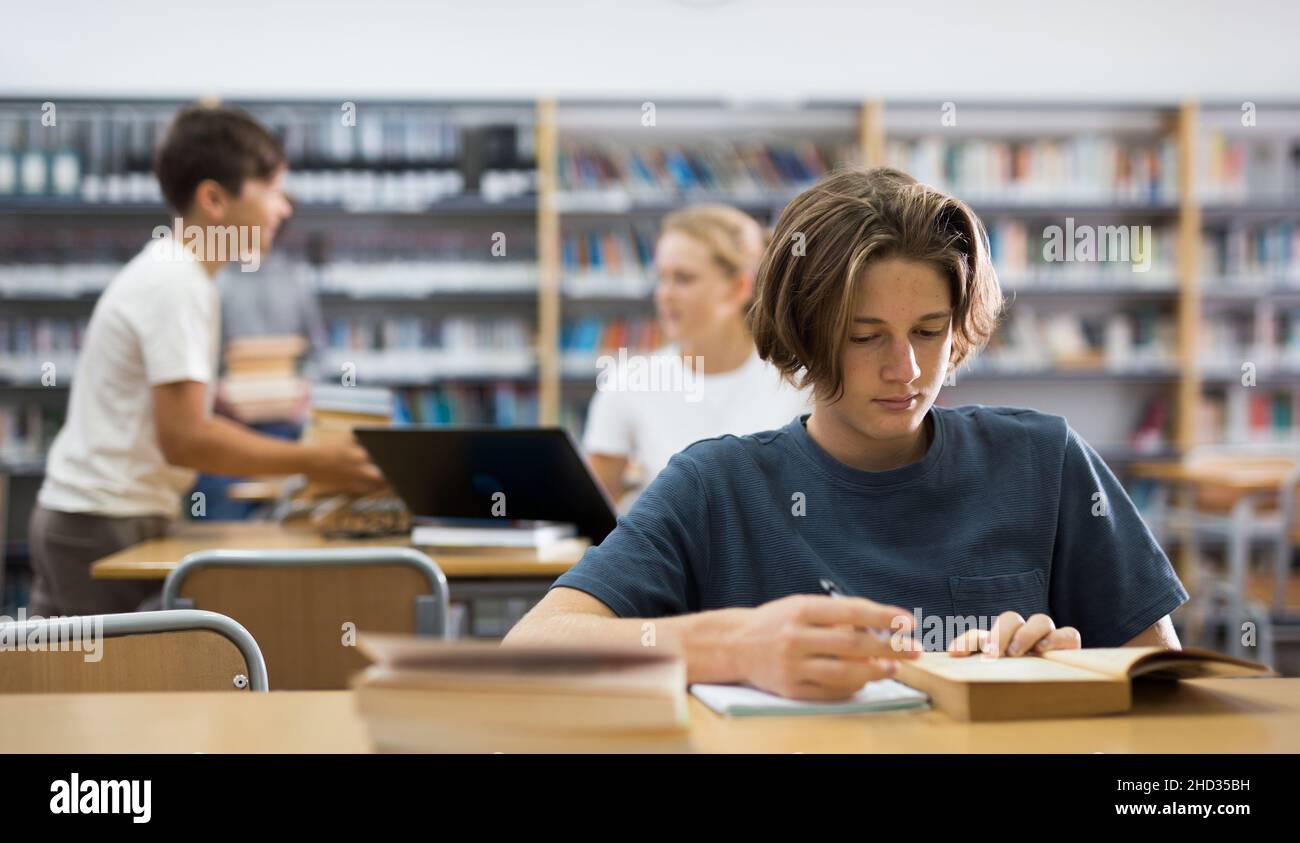 Classmate exams hi-res stock photography and images - Alamy