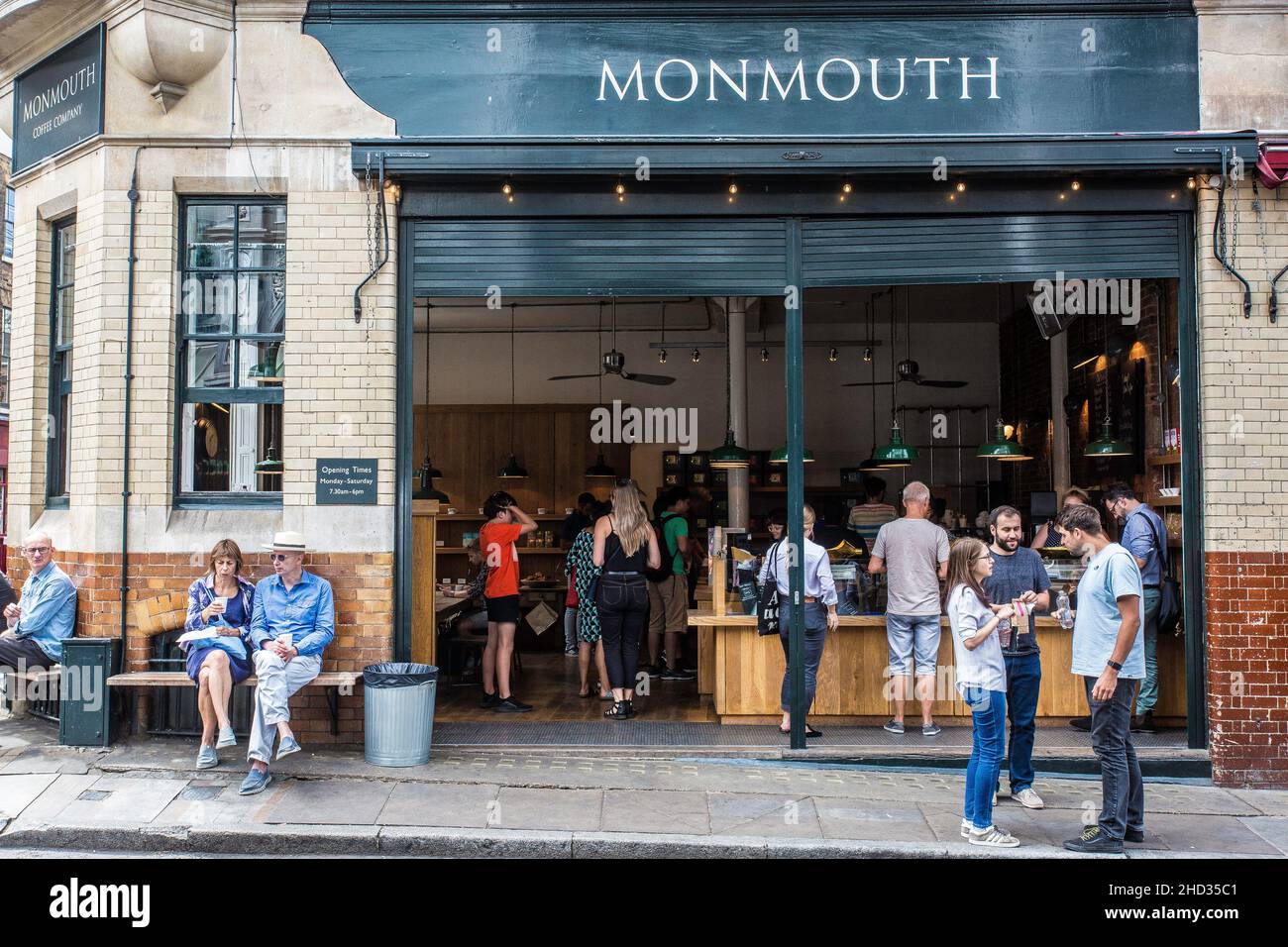 Monmouth coffee cafe london hi-res stock photography and images - Alamy