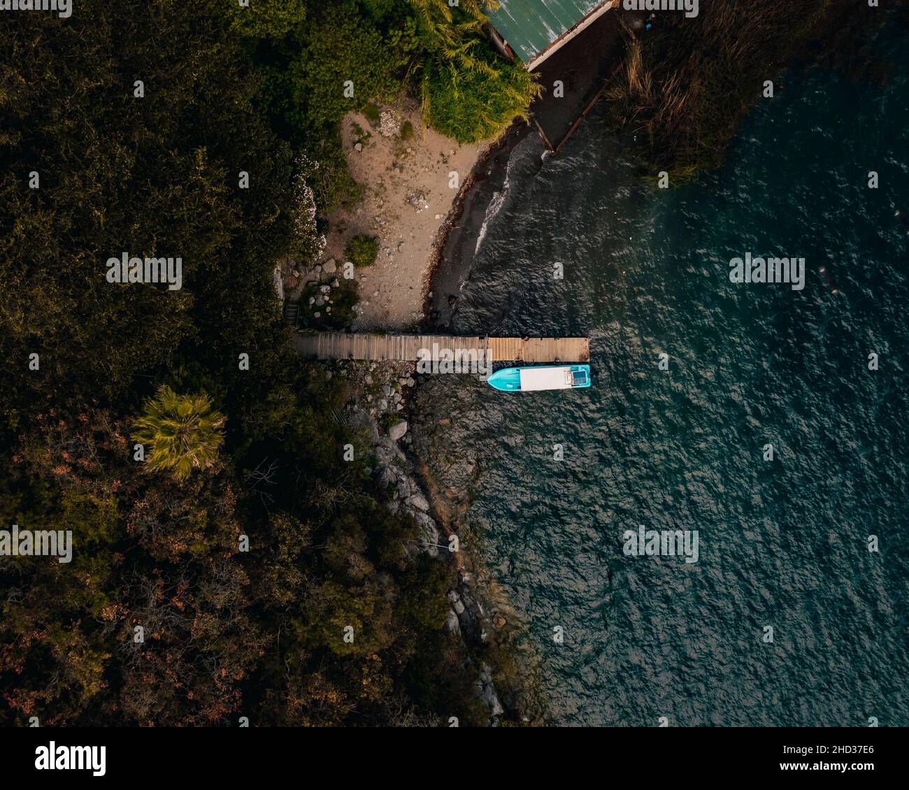 Overhead shot of sailboat hi-res stock photography and images - Alamy