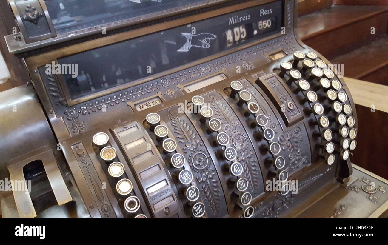 Manual banking hi-res stock photography and images - Alamy