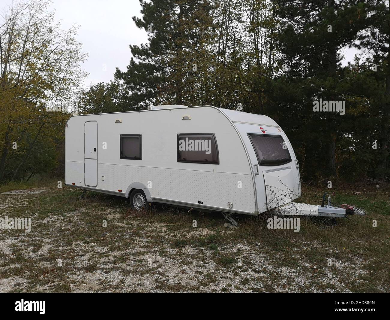 Caravan on a meadow hi-res stock photography and images - Alamy