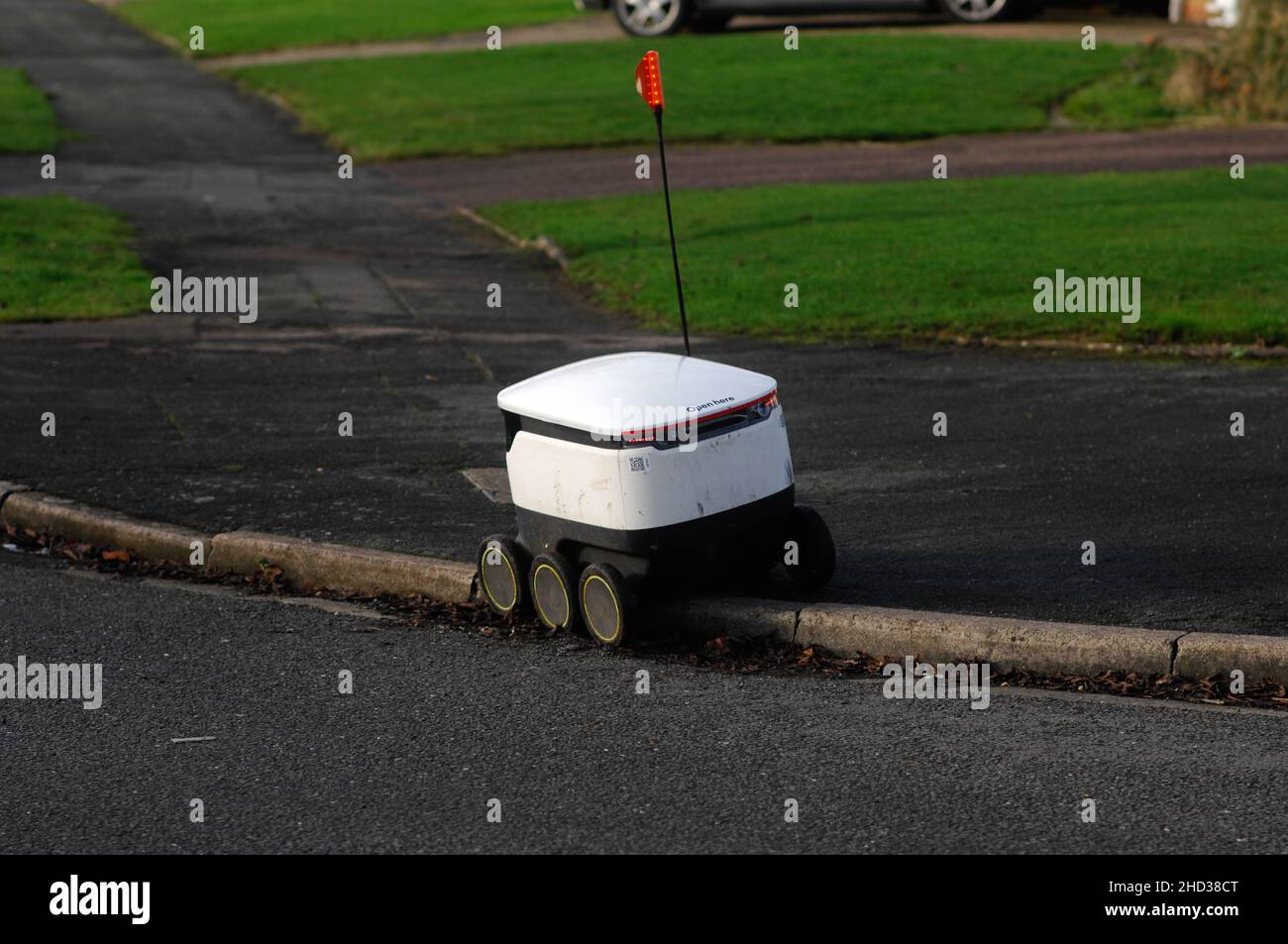 Starship Robots Technologies Stock Photo - Alamy