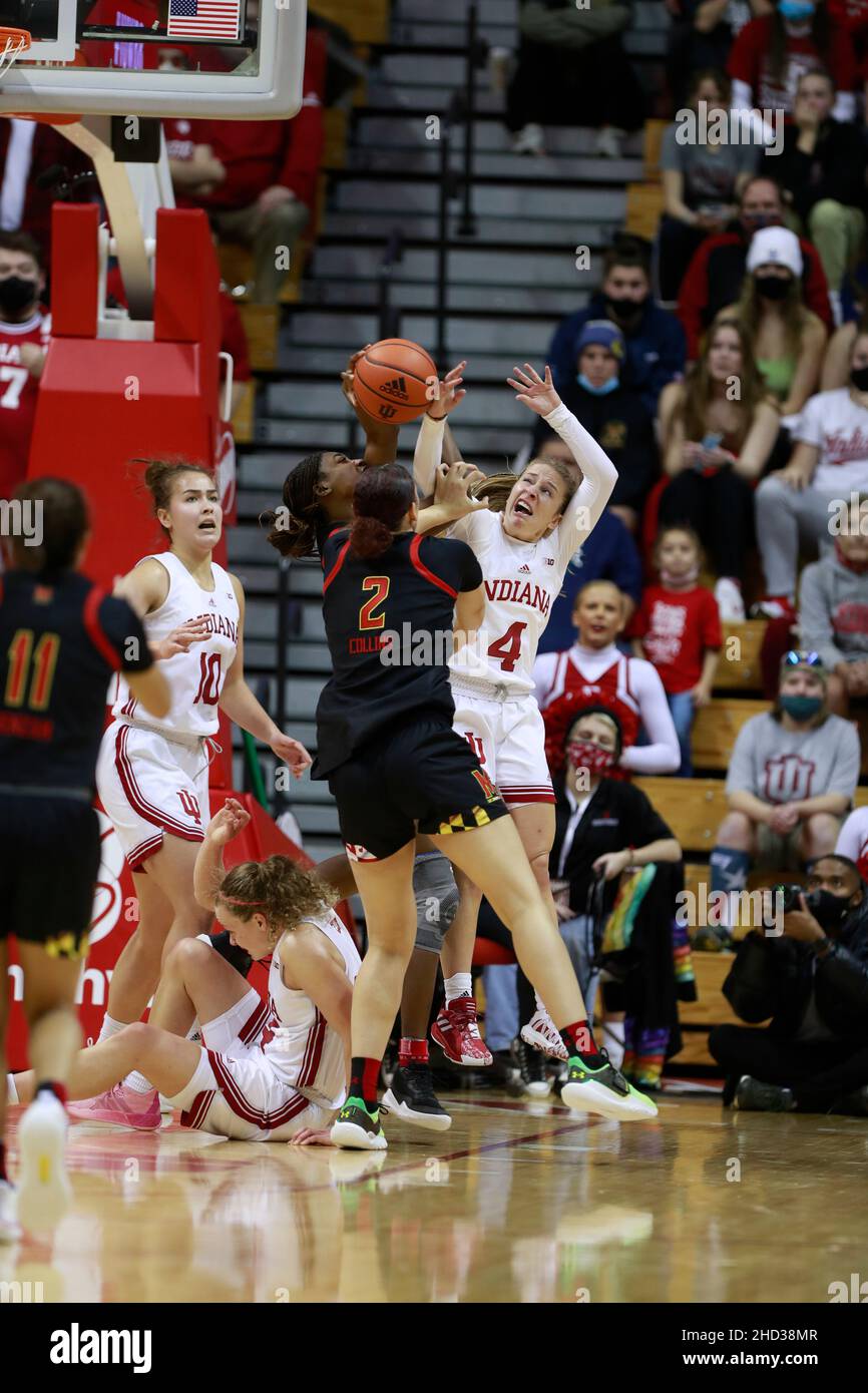 Mimi collins hi-res stock photography and images - Alamy