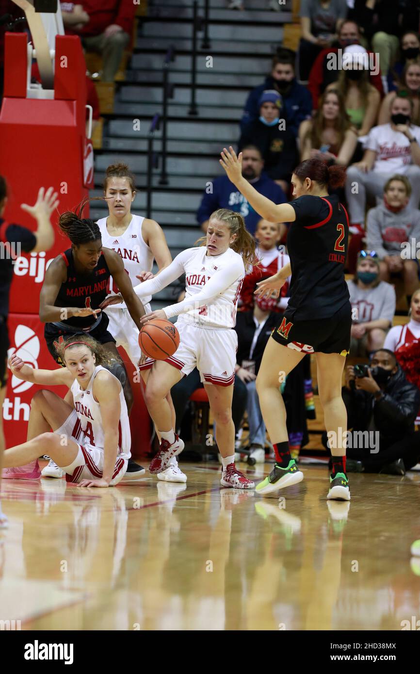 Mimi collins hi-res stock photography and images - Alamy