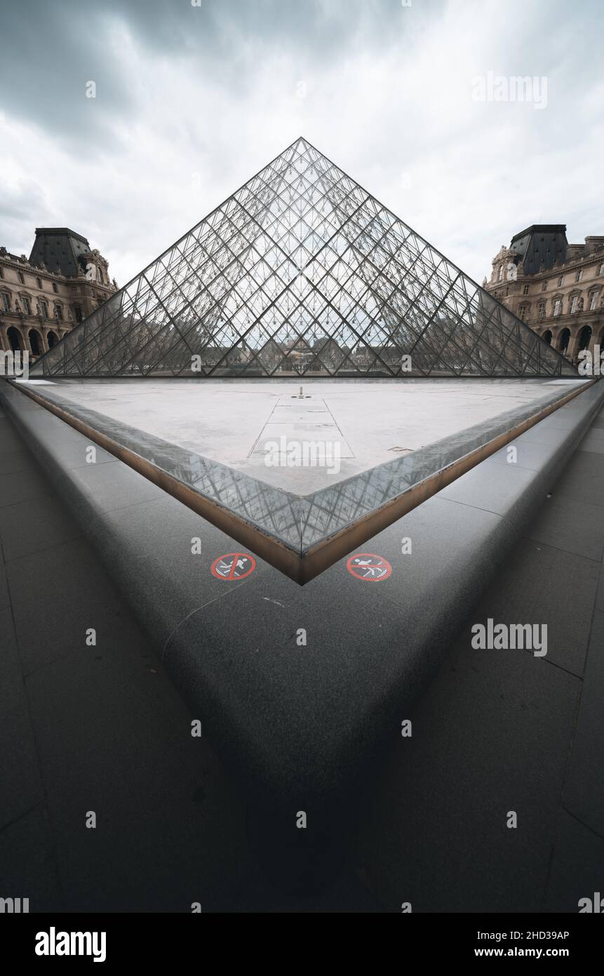 Vertical shot of the Louvre museum in Paris, France Stock Photo - Alamy