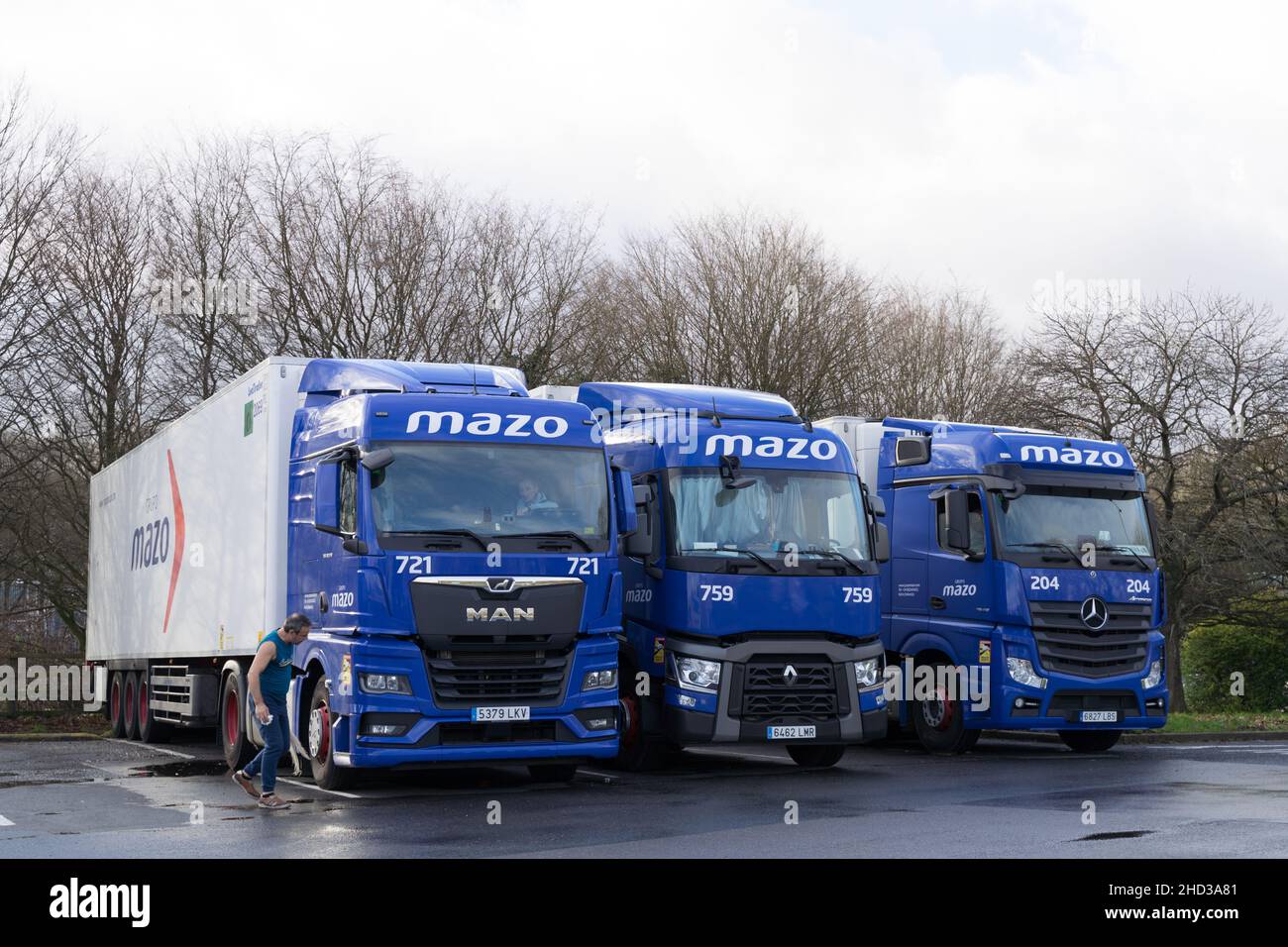 front view of MAZO HGV lorry in Kent England UK Stock Photo - Alamy