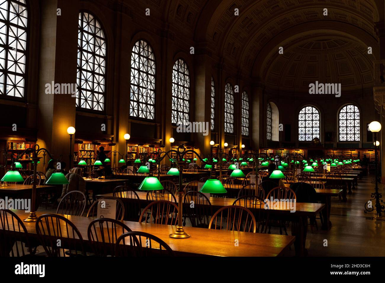 Library furniture hi-res stock photography and images - Alamy