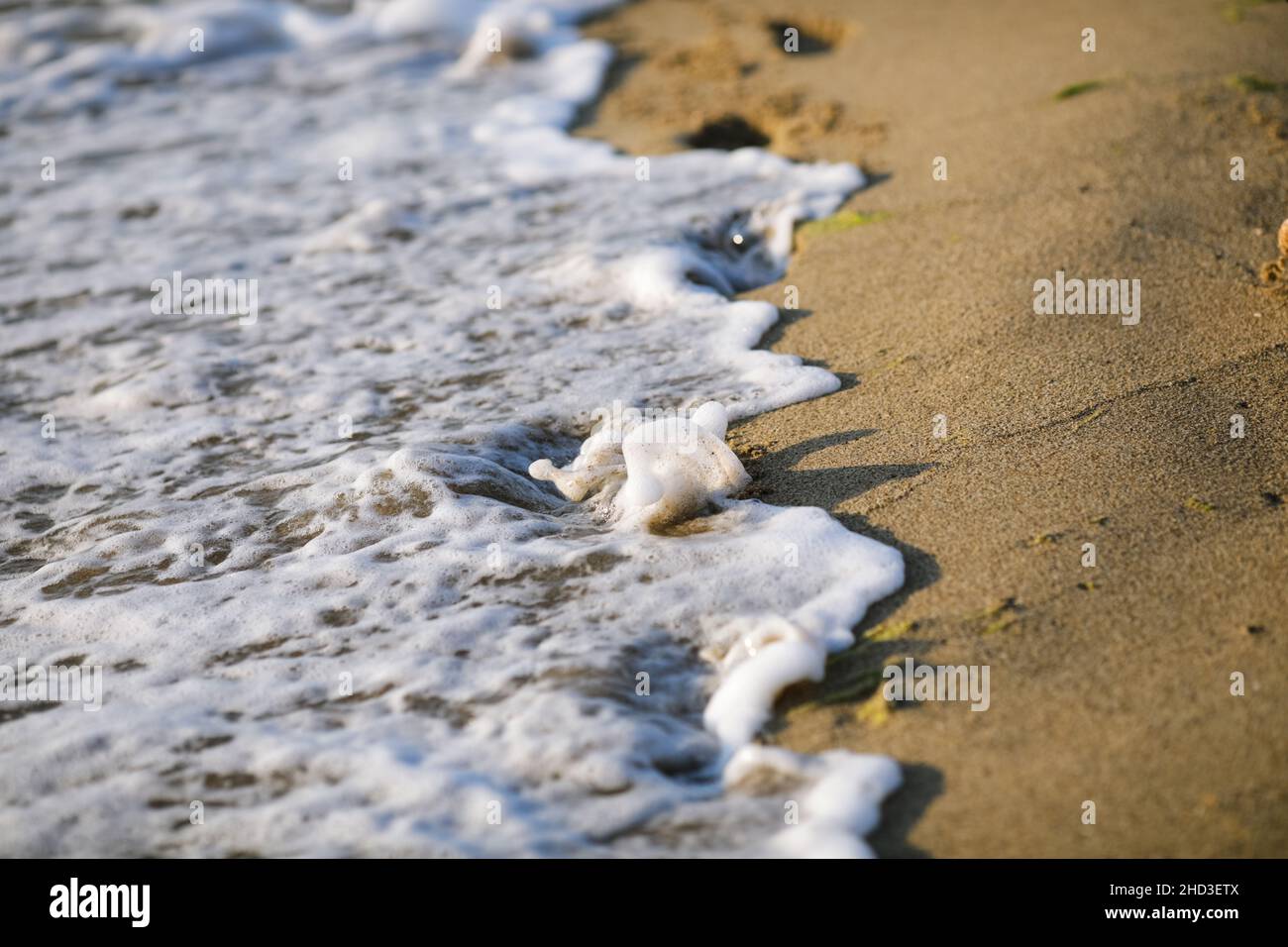Barefoot footprints hi-res stock photography and images - Alamy