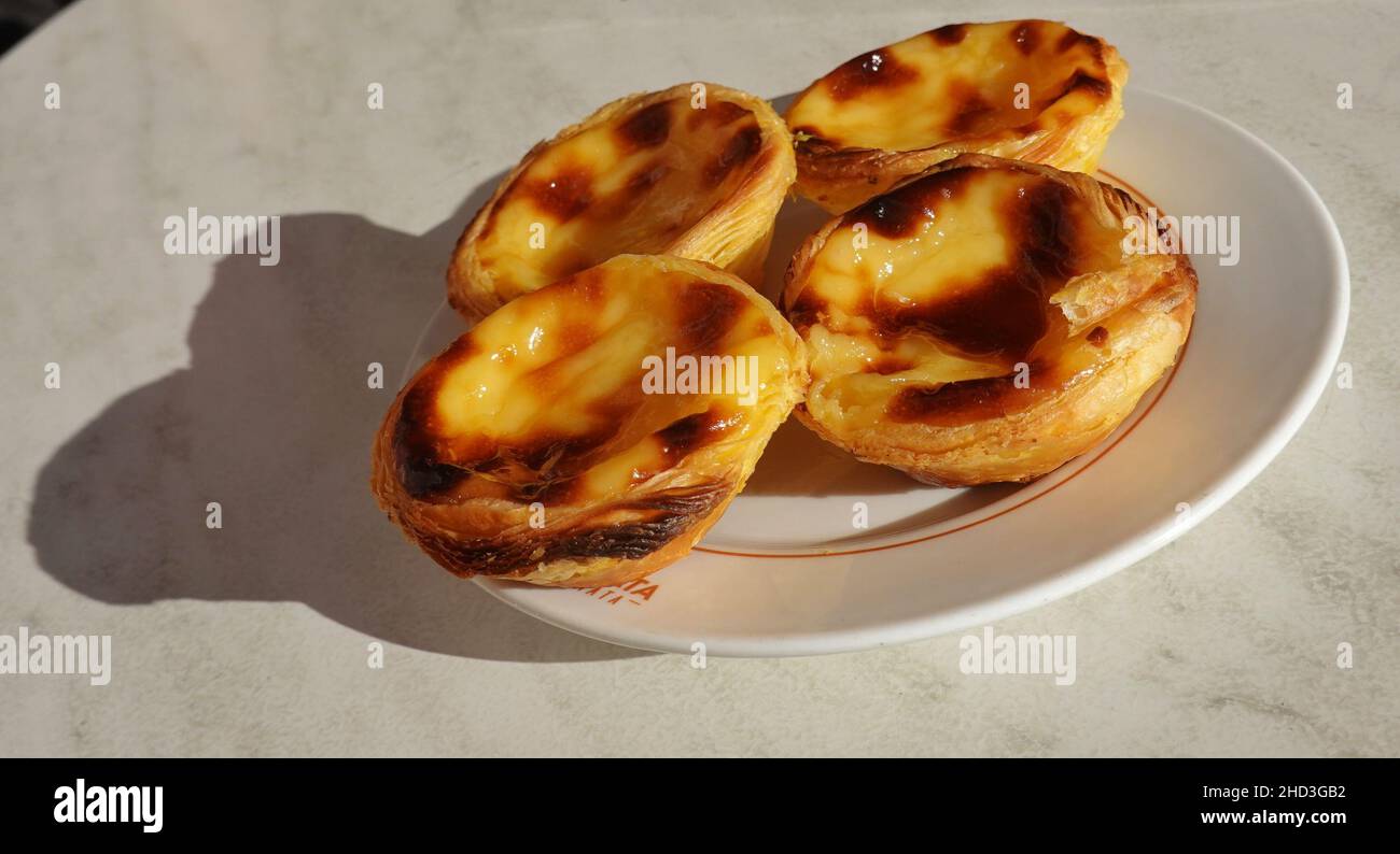 Caramelized biscuits hi-res stock photography and images - Alamy