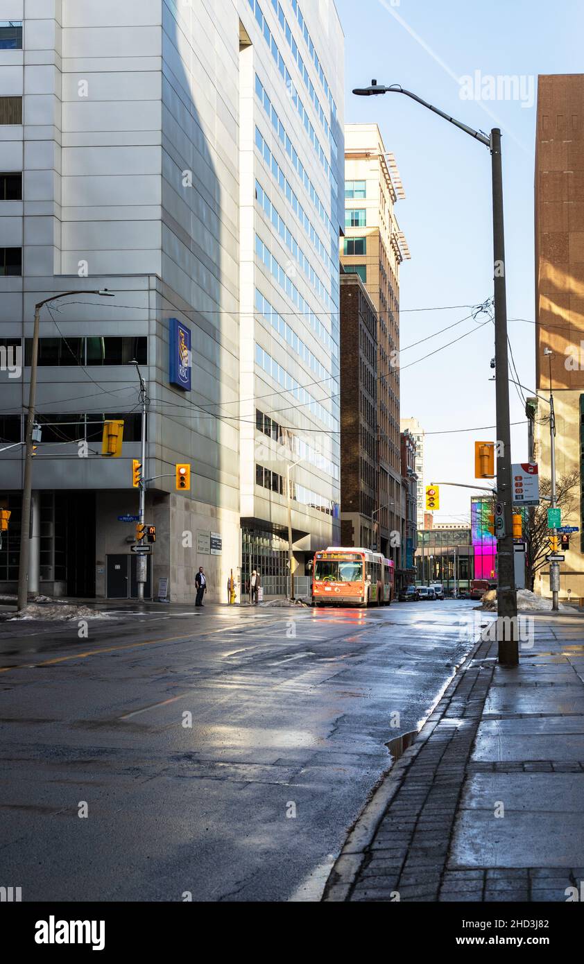 Public bus transportation downtown ottawa ontario hi-res stock ...