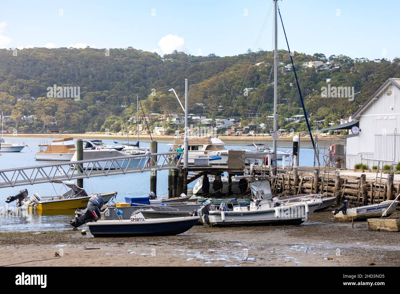 Boats at Careel Bay marina in Avalon Beach, Sydney,Australia Stock ...