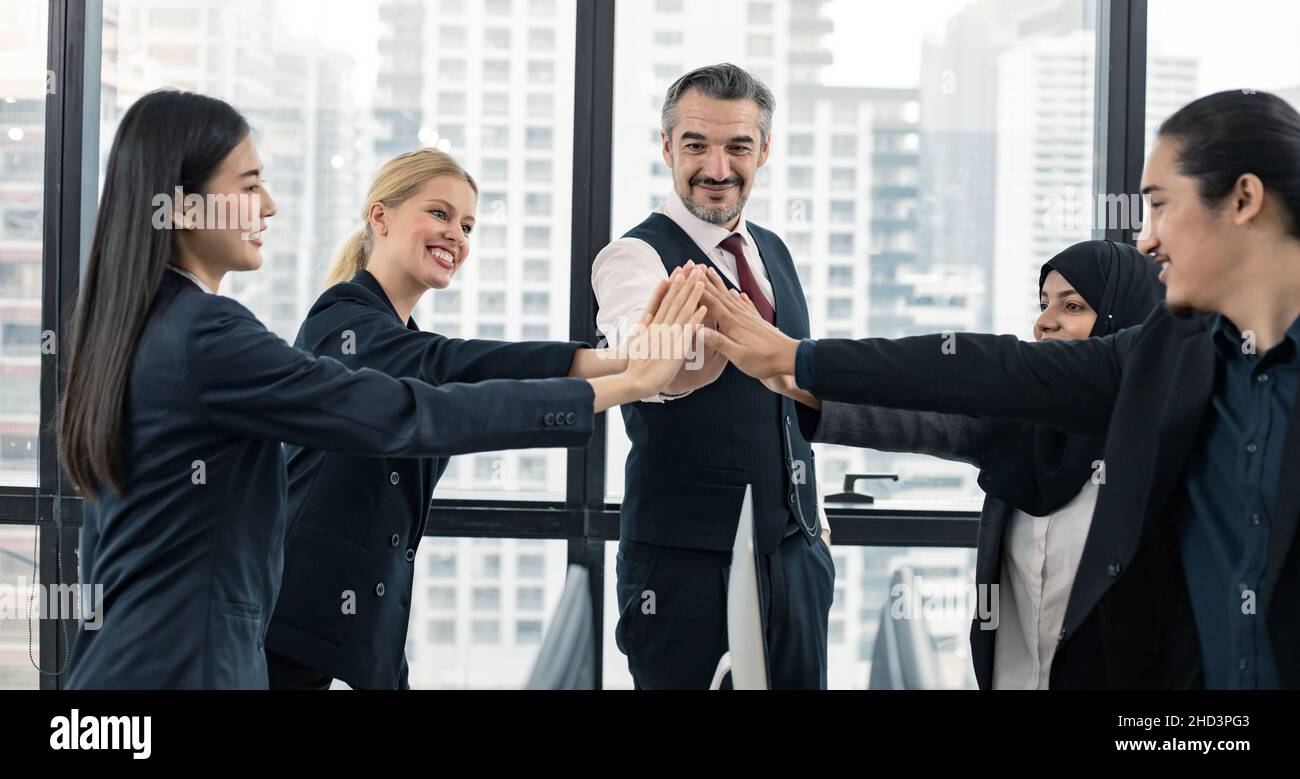 Teamwork successful business concept, leaders and office staff join ...