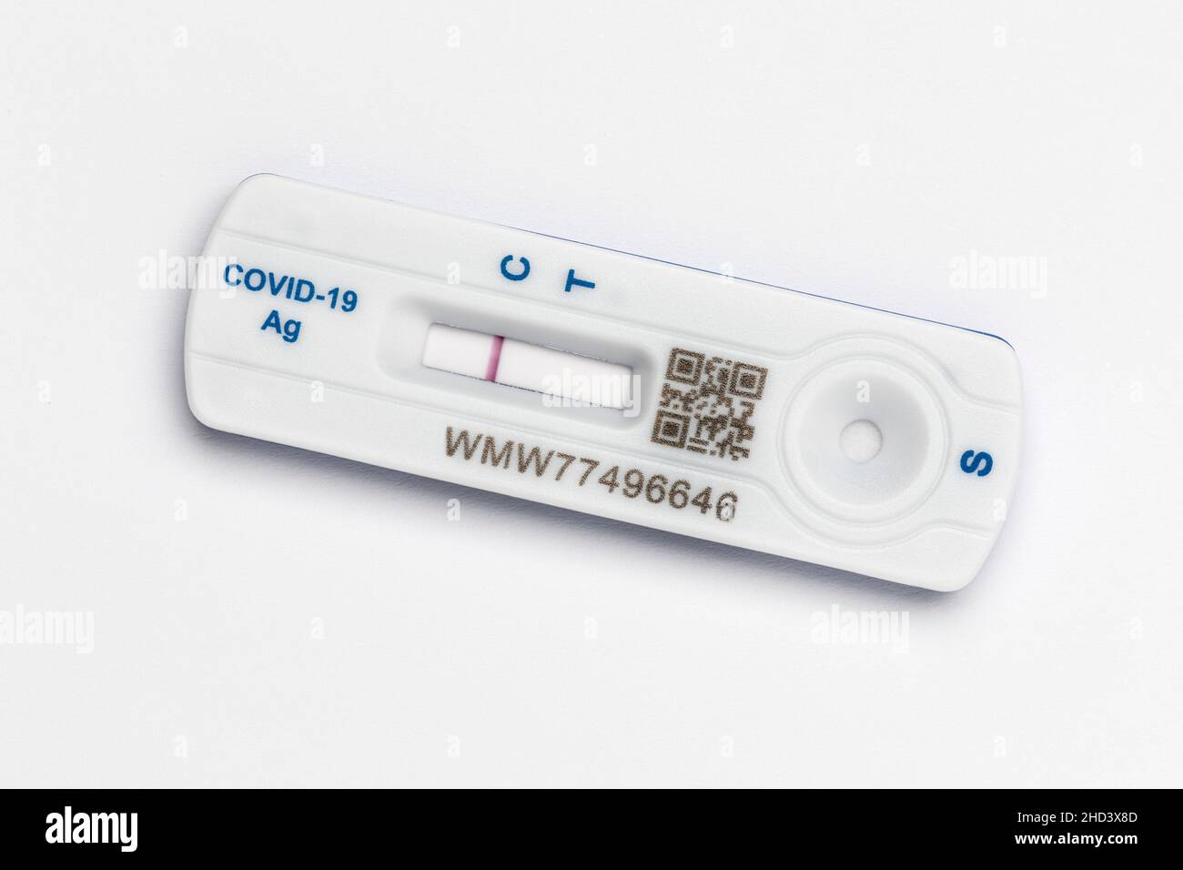 Orient genes rapid 19 antigen self test hi-res stock photography and ...