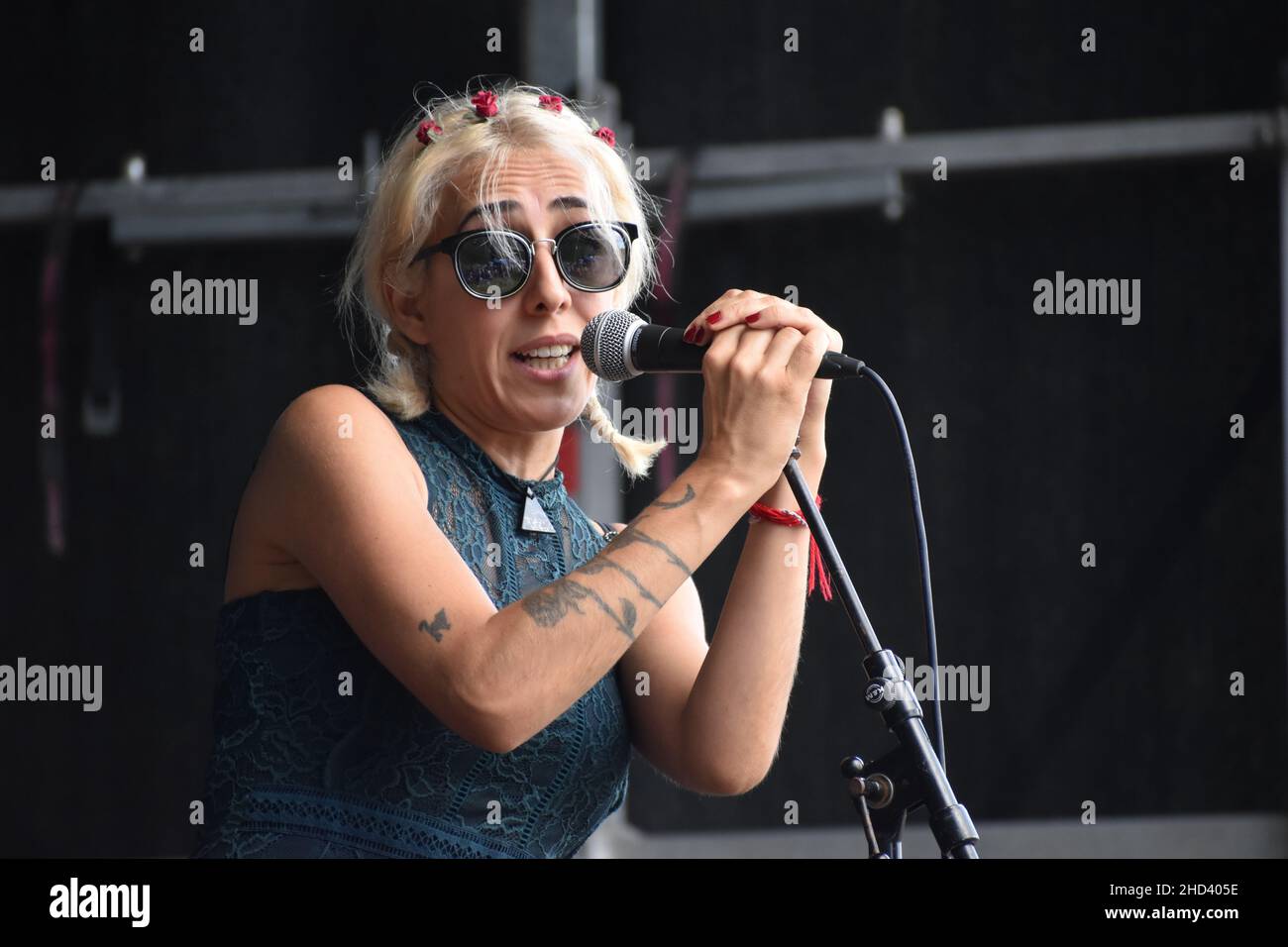 Miranda Arieh live at the Armley Moor Festival Stock Photo - Alamy