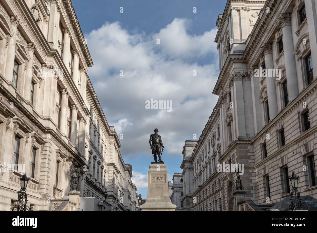 Bronze statue of Robert Clive, 1st Baron Clive, between Foreign Office ...
