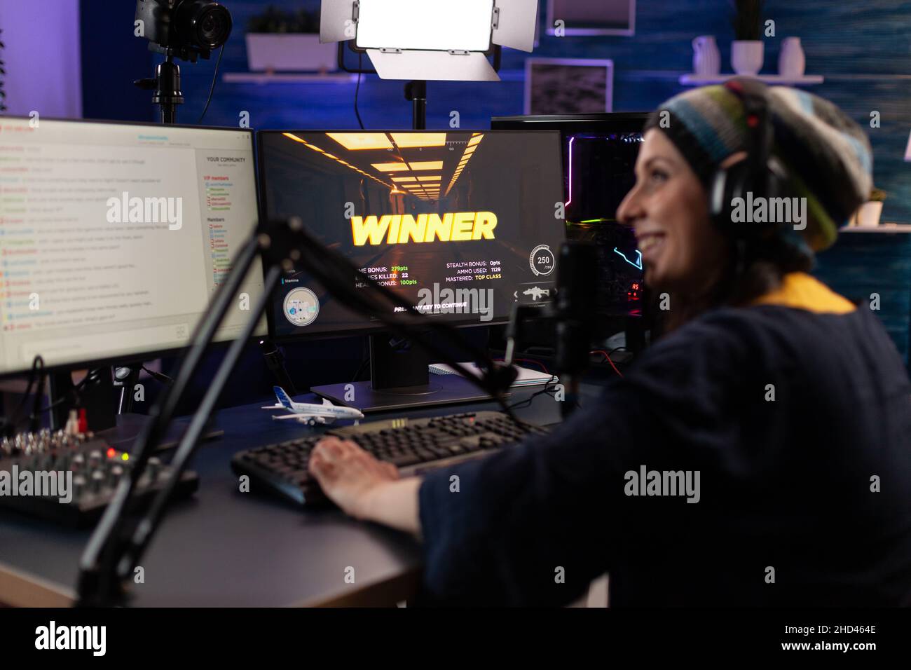 Player winning video games on live stream with chat. Woman streaming ...