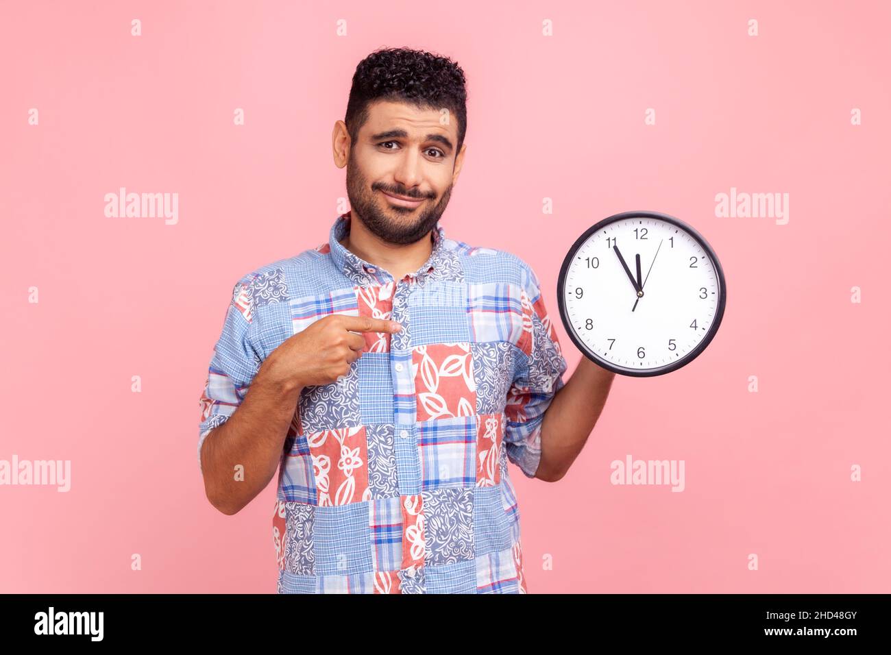 Man style watches hi-res stock photography and images - Alamy