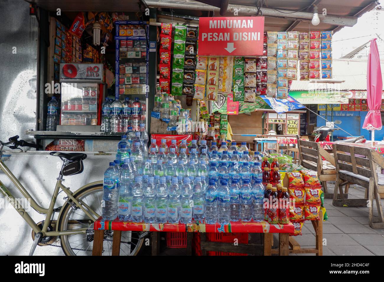 Yogyakarta, Indonesia - November 20 2021 : a grocery store that sells ...