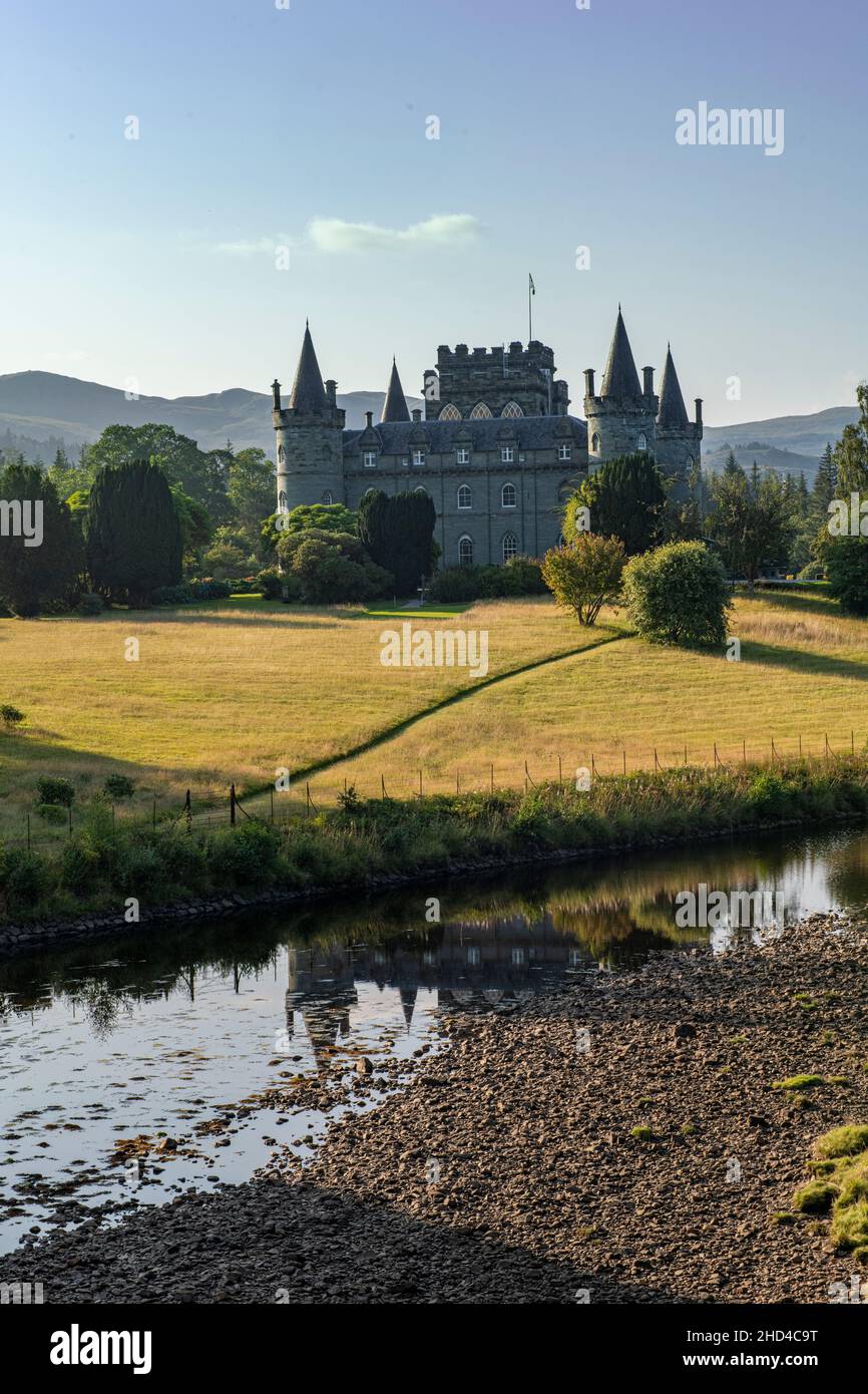 Inveraray Castle, Inveraray, Scotland, UK in bright sunshine Stock ...