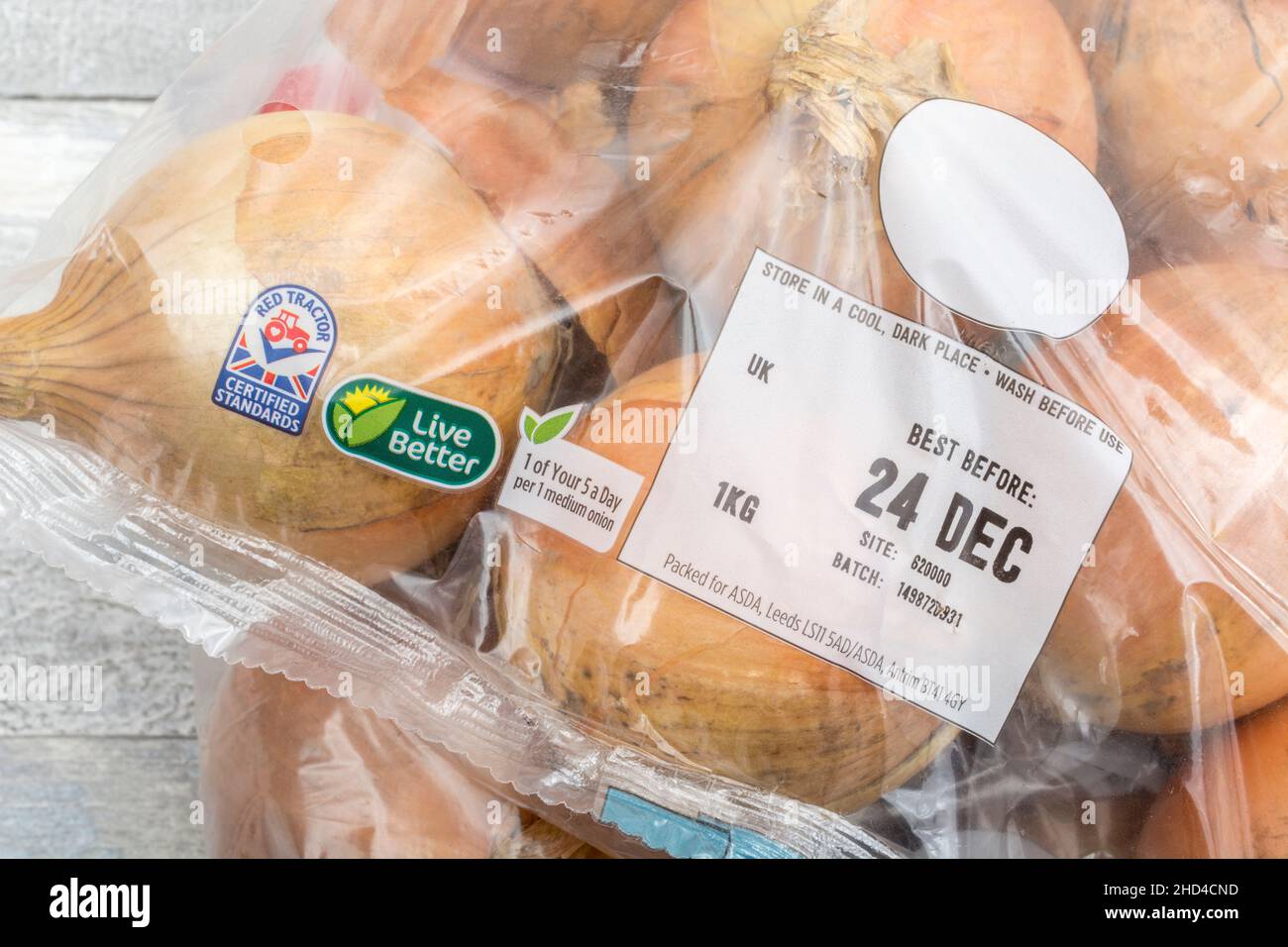 ASDA plastic packed Brown Onions / Allium cepa. Also called yellow ...