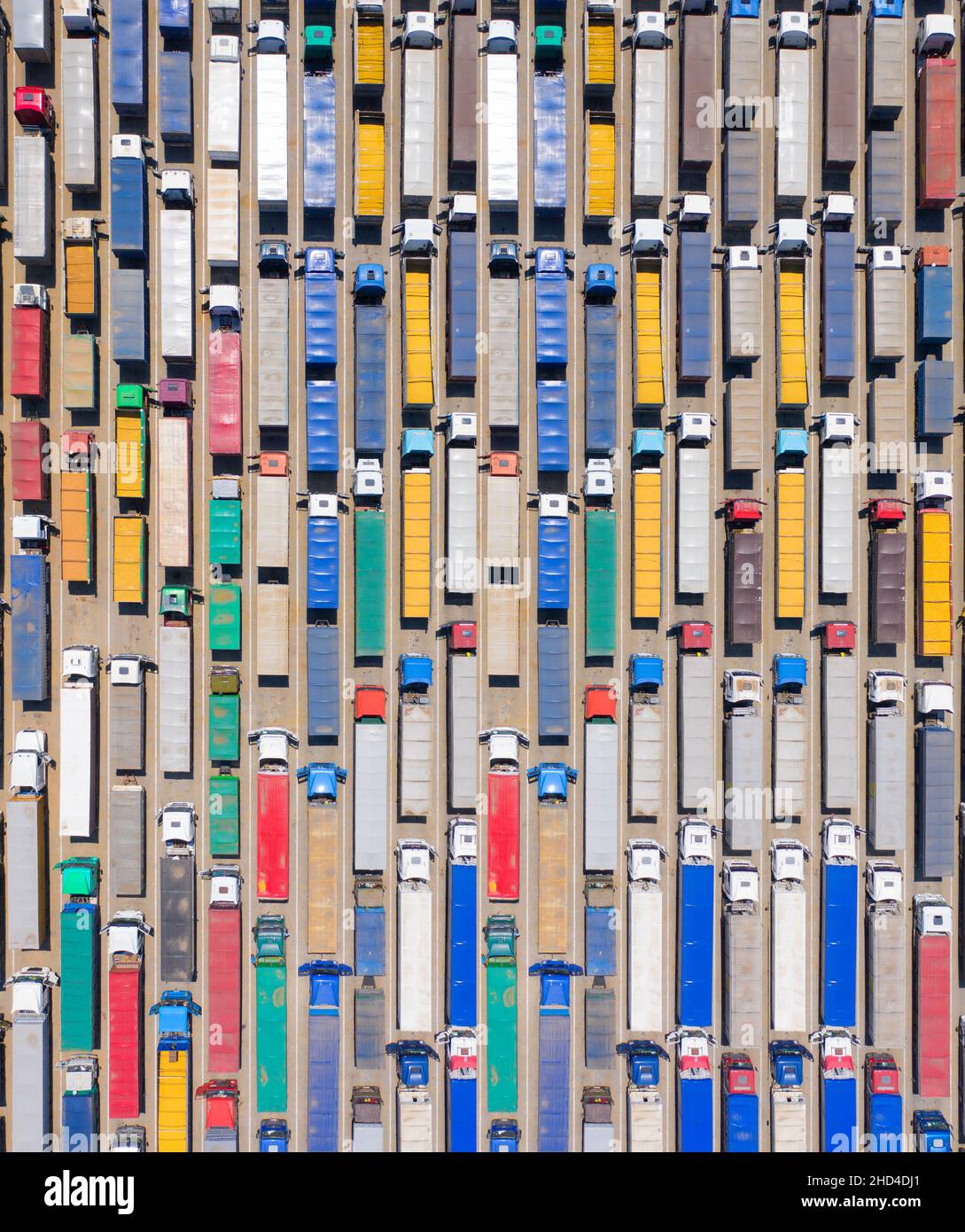 Truck jam. A huge queue of trucks near the port terminal Stock Photo ...