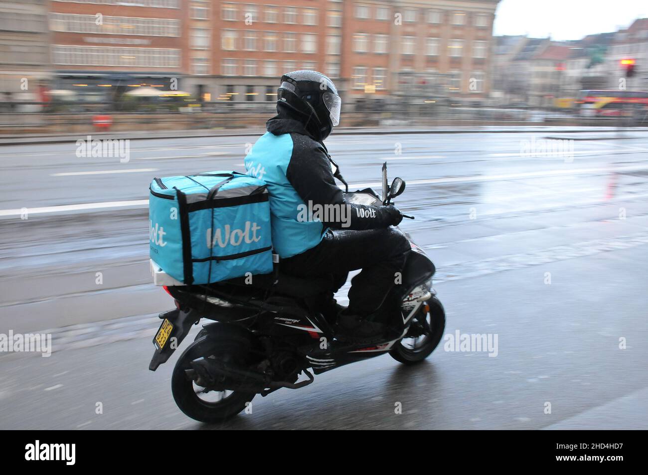 Food delivery ridere hi-res stock photography and images - Alamy