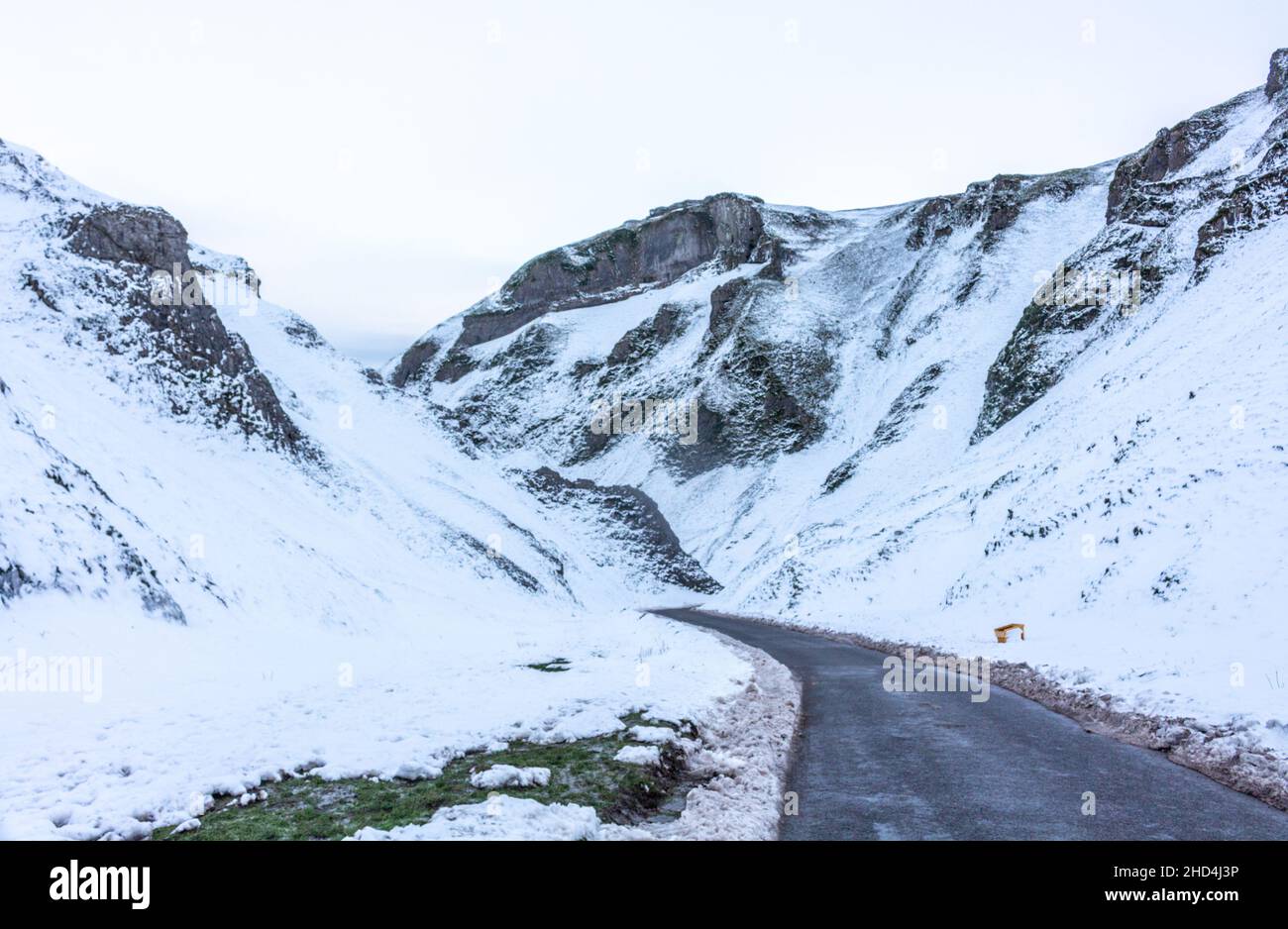Winter view of snow covered Winnats Pass. Peak District, Debyshire, UK ...