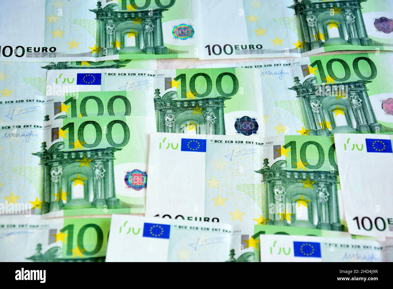 Table saver hi-res stock photography and images - Alamy