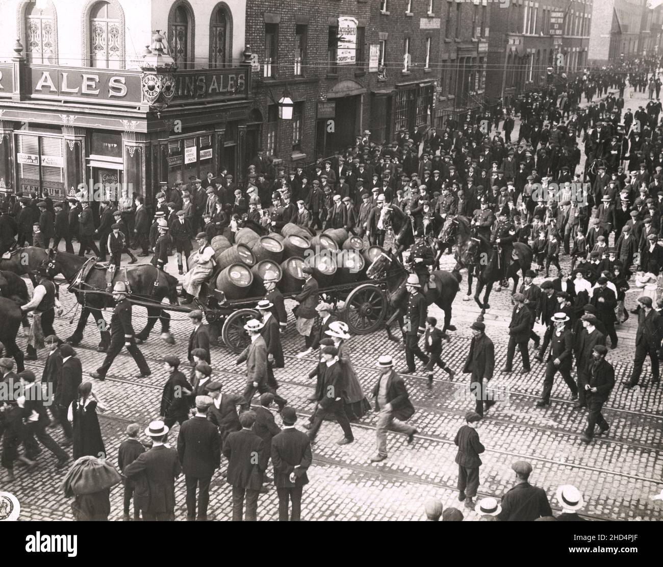 Vintage early 20th century press photograph: 1920's labour strike UK ...