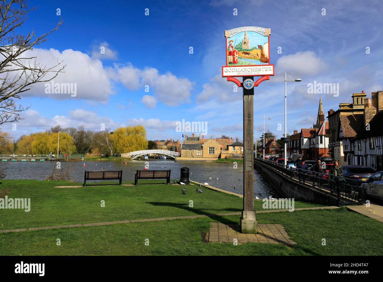 The Causeway, river Great Ouse, Godmanchester town, Cambridgeshire ...