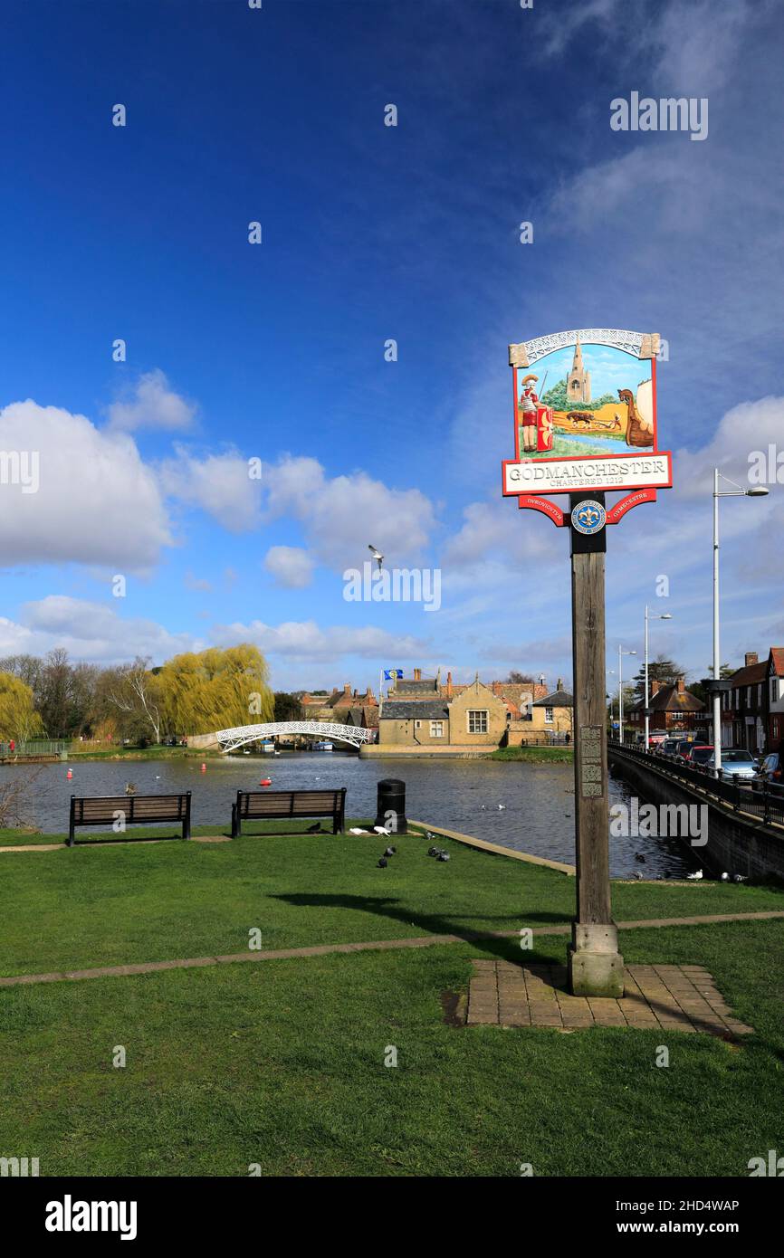 The Causeway, river Great Ouse, Godmanchester town, Cambridgeshire ...