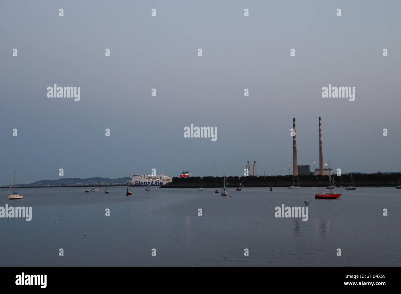 Dublin Bay in the evening as seen from the Clontarf seafront Stock ...