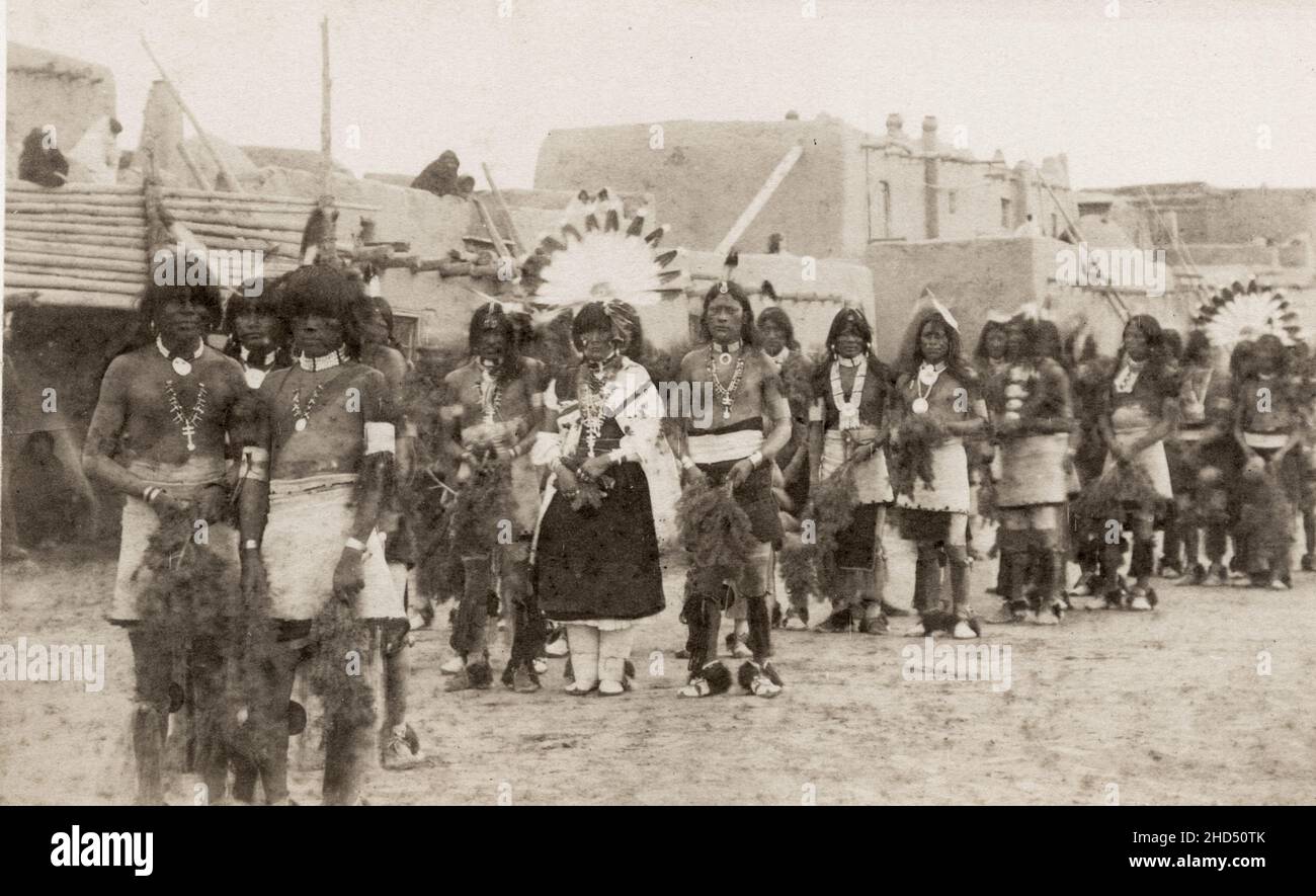 19th century portrait native american hi-res stock photography and ...