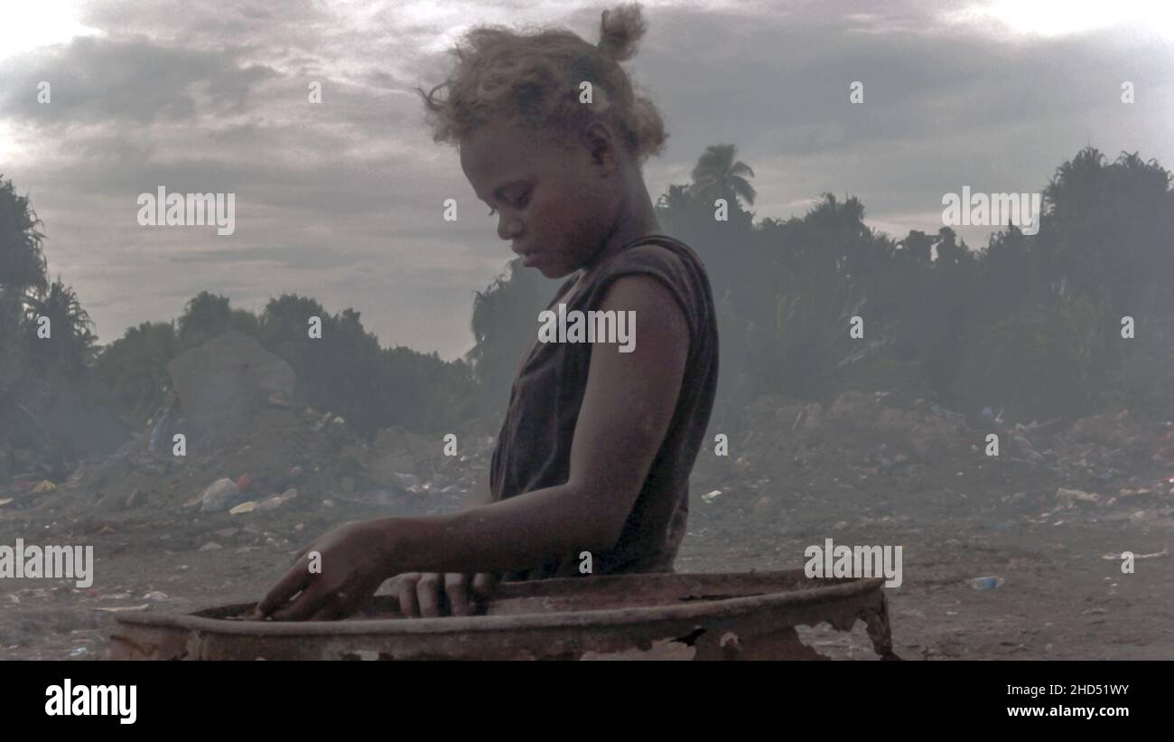 Difficult living conditions hi-res stock photography and images - Alamy