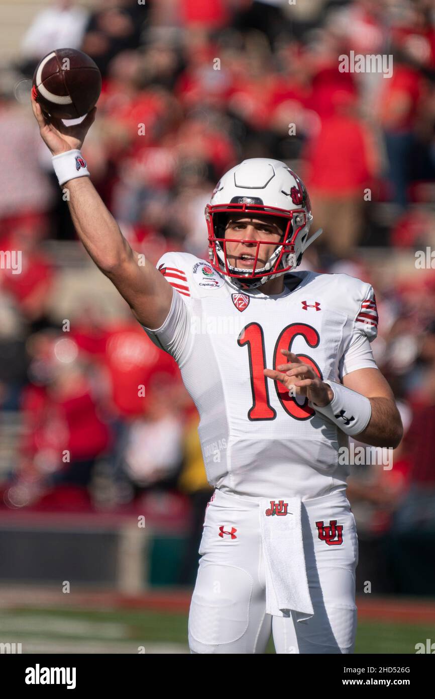 Utah Utes quarterback Bryson Barnes (16) during pregame of the 108th ...