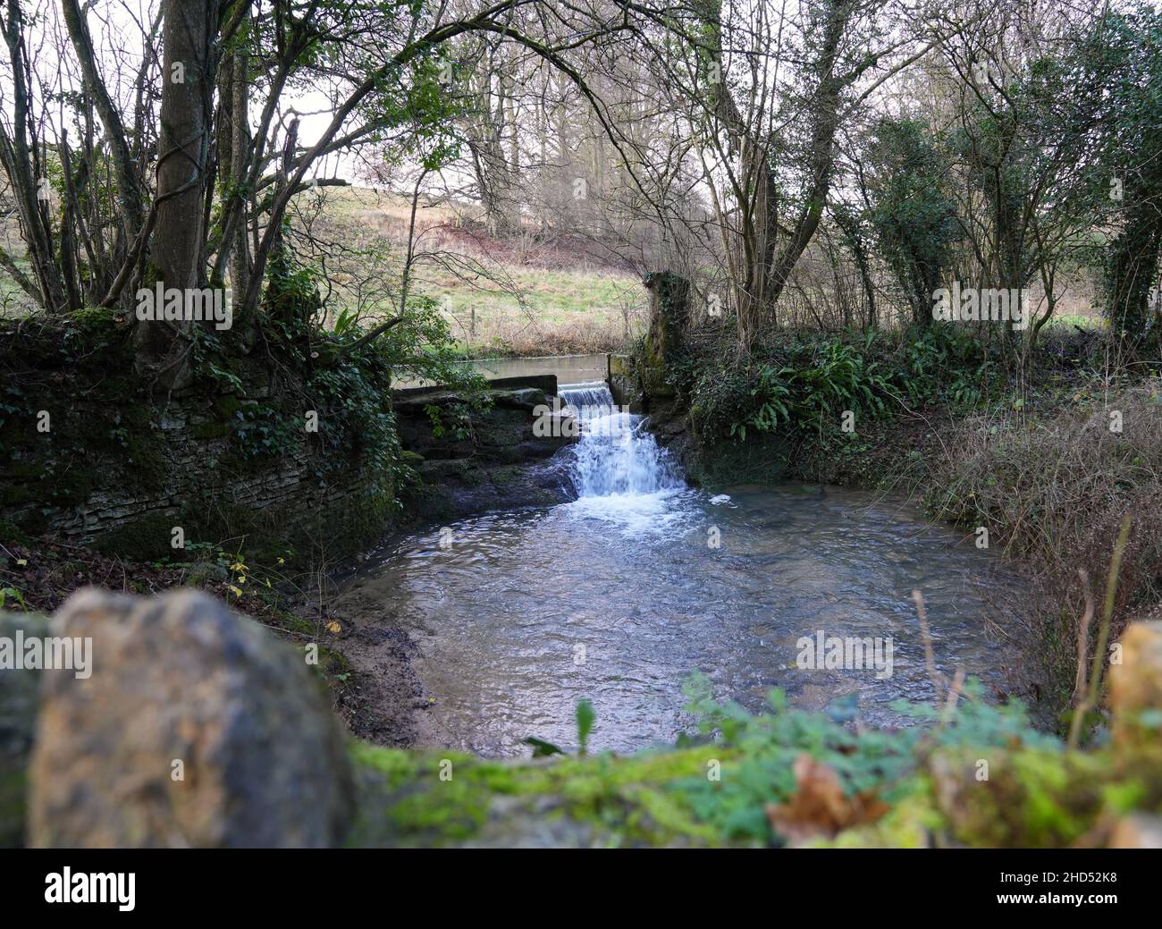 Country side waterfall hi-res stock photography and images - Alamy